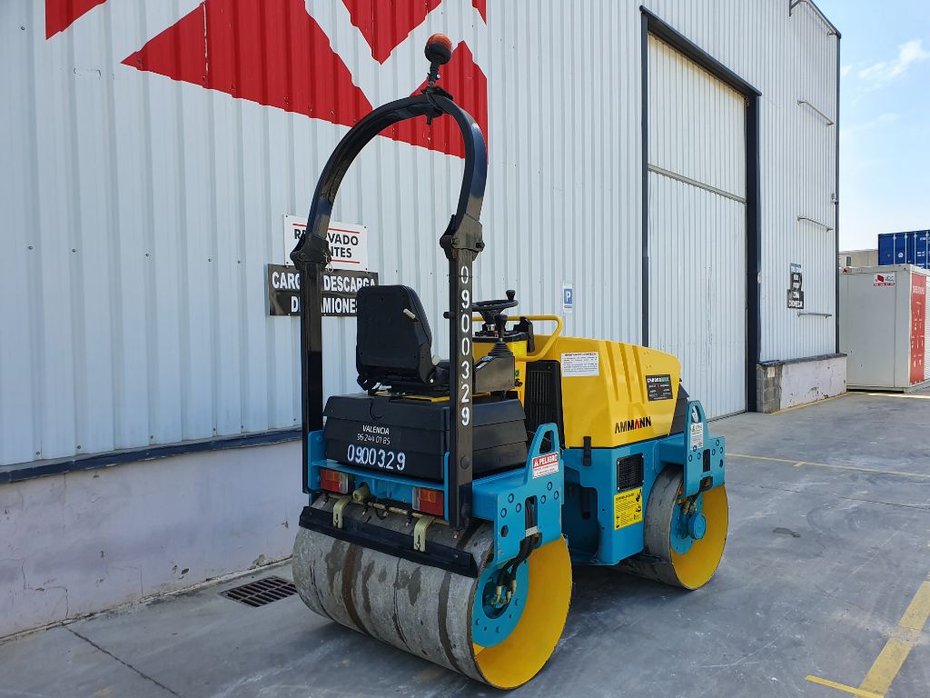 Alquiler de Rodillo Articulado 3000kg - Choosemak