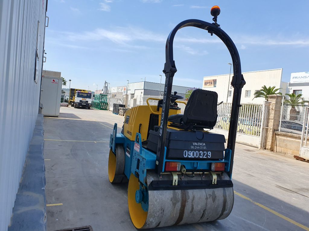 Alquiler de Rodillo Articulado 3000kg - Choosemak